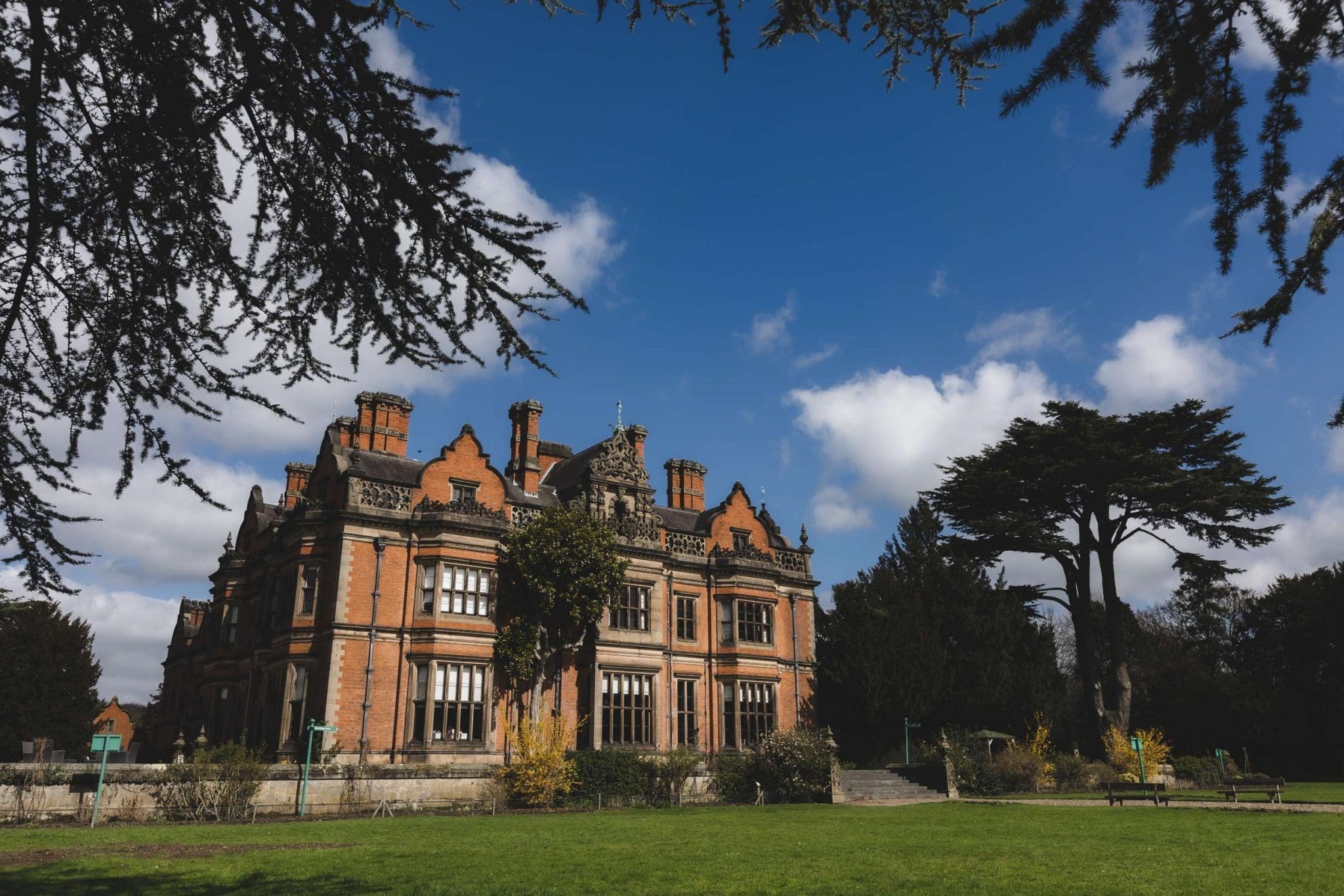 Beaumanor Hall Outdoor Activity Centre Leicestershire | UK School Trips